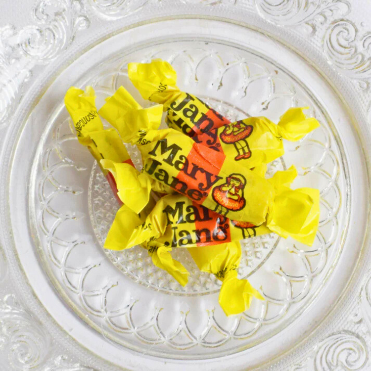 How Candy Became a Symbol of Celebration in the 20th Century – True ...